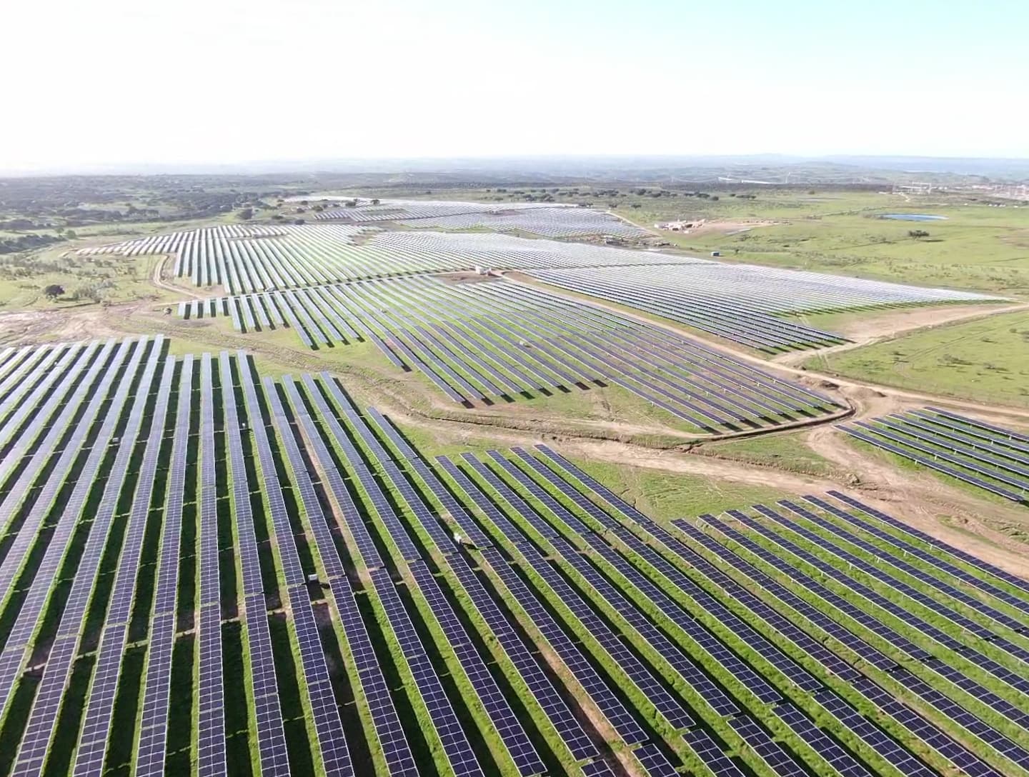 Zelestra and EDP sign Spain’s first PPA to hybridise an operational ...
